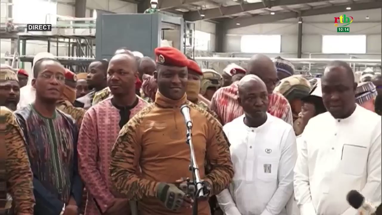 Inauguration de l'usine de transformation de tomate de Bobo : Interview du Président du Faso, le ...